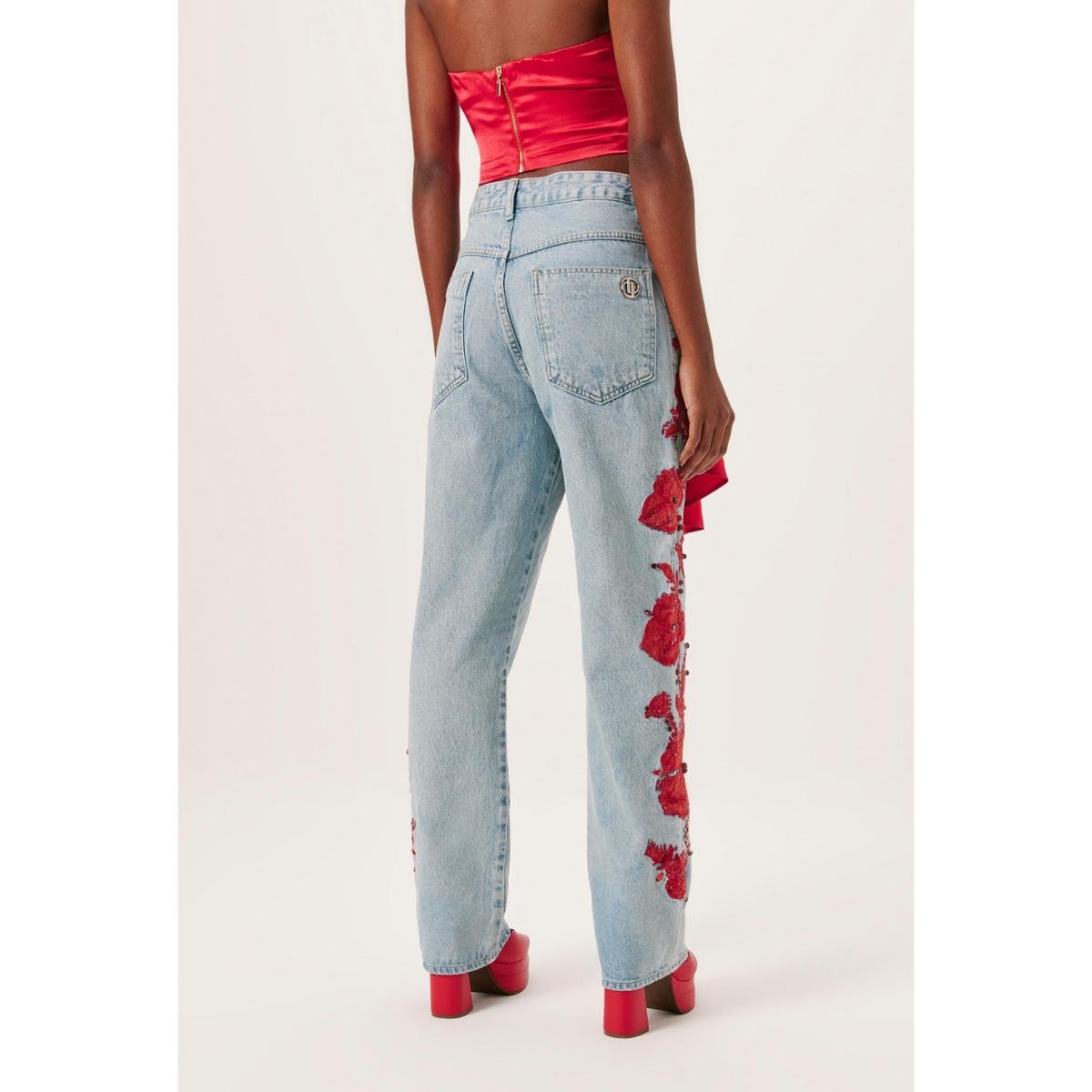 CALÇA ZENDAYA CINTURA BAIXA COM BORDADO VERMELHO - Vermelho | Zattini