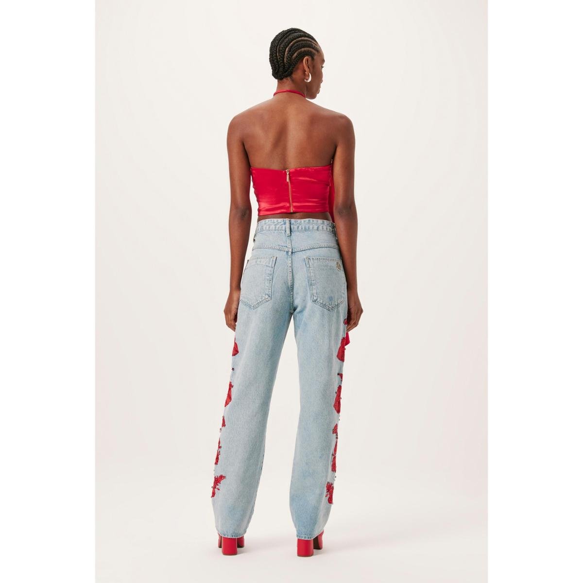 CALÇA ZENDAYA CINTURA BAIXA COM BORDADO VERMELHO - Vermelho | Zattini